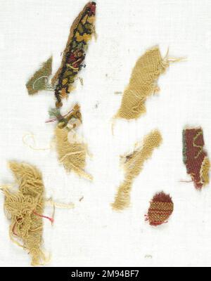 Tapestry Weave Fragments, Coptic, Flax, wool, Late Antique Period, 5 x ...