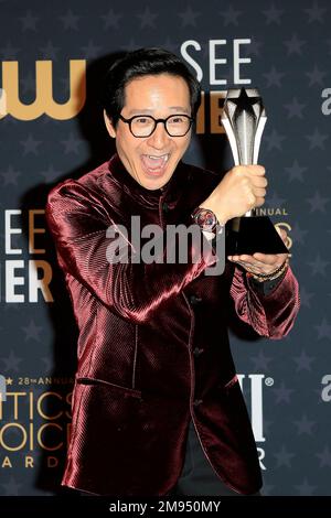 USA. Ke Huy Quan in a scene from the A24 new film : Everything ...