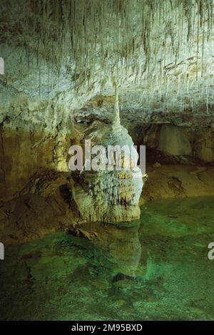 Choranche (south-eastern France): the “grotte de Choranche” or “grotte ...