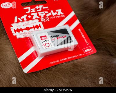 FEATHER blades FH-10B on a fur background. FEATHER Safety Razor Co ...