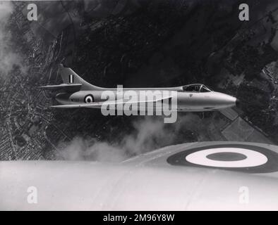 The third of the initial Hawker P1067 Hunter 1 production batch, WT557 ...