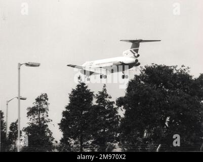 de Havilland/Hawker Siddeley DH/HS121 Trident 1E, YI-AEA, in Iraqi ...