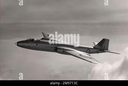 English Electric Canberra PR7, WH799 Stock Photo - Alamy