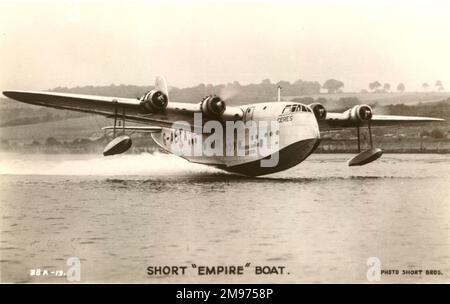 Short S23 Empire Flying Boat, G-ADUV, Cambria Stock Photo - Alamy