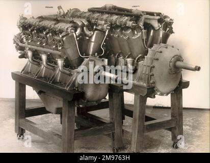 Packard and Liberty engines. From left: Packard Models 1 to 3 and ...
