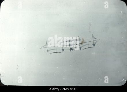 Baden-Powell man-lifting kite Stock Photo - Alamy