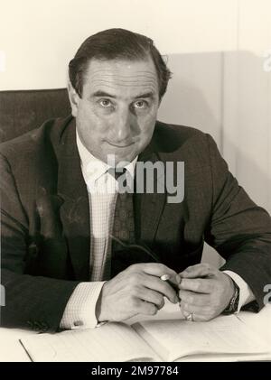 Test pilot Ernest Brian Trubshaw, CVO, CBE, OBE, 1924-2001 Stock Photo ...