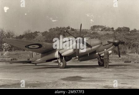 The sole Vickers Type 432 high-altitude fighter, DZ217 Stock Photo - Alamy
