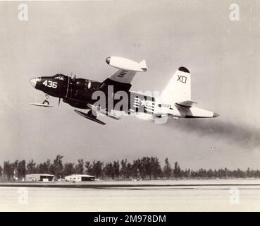 Ski-equipped Lockheed P2V-7 Neptune, 140436 Stock Photo - Alamy