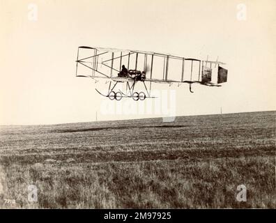 Bristol Boxkite flying Stock Photo - Alamy