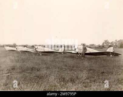 A line-up of four de Havilland DH53 Humming Bird, J7270, J7271, J7272 ...