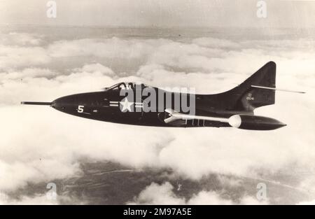 Grumman F9F-5 Panther, 125240 Stock Photo - Alamy