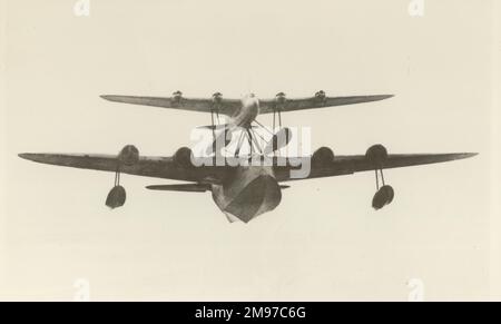 Short-Mayo composite aircraft, S21 Maia, G-ADHK, and S20 Mercury, G ...
