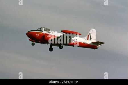 Hunting Percival Jet Provost T.3 from 1FTS taking off from RAF Linton ...