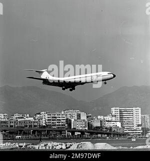 Vickers VC10 C1 XR808 of 10 Squadron RAF Transport Command at Lyneham on 30 March1967 Stock ...