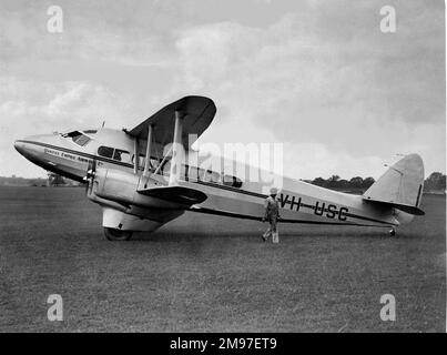 De Havilland DH86 Dragon Express nose Stock Photo - Alamy