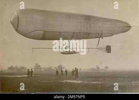 Willows No4 (Admiralty No2) airship Stock Photo - Alamy