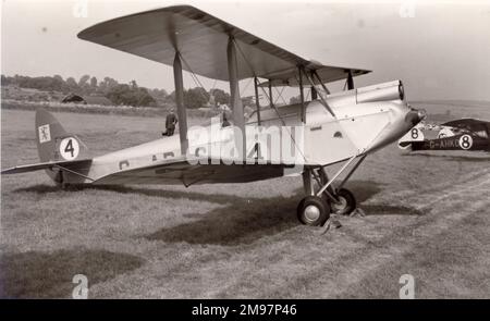de Havilland DH60G Gipsy Moth, G-AAWO Stock Photo - Alamy