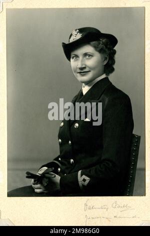 Portrait photo of Margaret Woodyear WRNS, who served during the Second ...