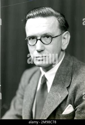 Sir Morien Bedford Morgan, RAE, 1912-1978, chairman of the Supersonic ...