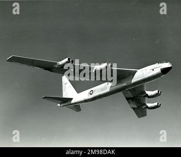Boeing YB-52 Stratofortress, 49-231 Stock Photo - Alamy