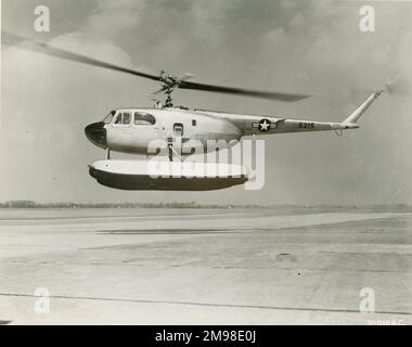 Bell Model 48 XR-12, 46-215, in the foreground, Bell XH-15, 46-530 in ...