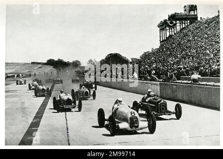 The start of the race. French Grand Prix, Sunday 24th June 2018. Paul ...