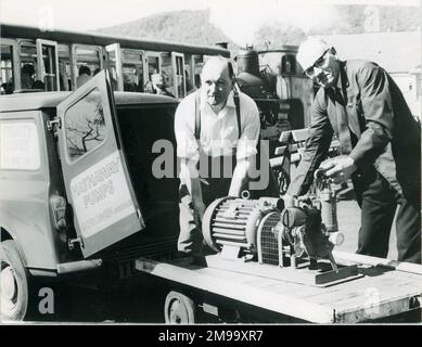 Coventry Climax Engines (L Hathaway Ltd) fire engine, where Laurence ...