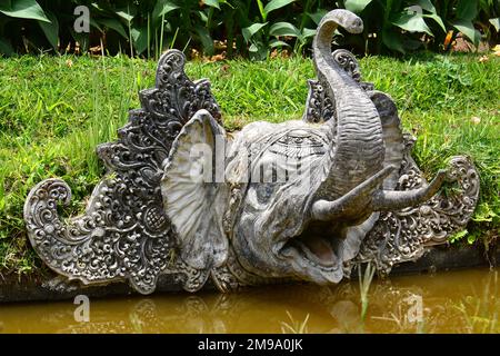 elephant head statue, Statue of Kumbakarna Laga, Bali Botanic Garden ...