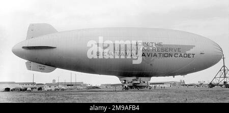 US Navy K class airship at California airshow c.1955 Stock Photo - Alamy