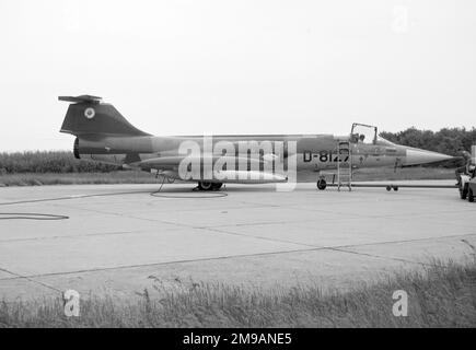 Koninklijke Luchtmacht - Lockheed F-104G Starfighter D-8127, of 306 ...