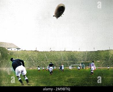 Graf Zeppelin airship over Wembley in FA cup final 1932 between ...