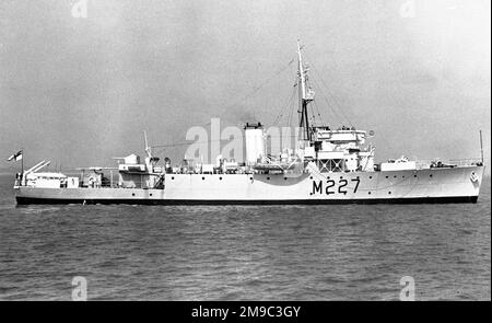 Royal Navy - HMS Mutine, a turbine-powered Algerine-class minesweeper ...