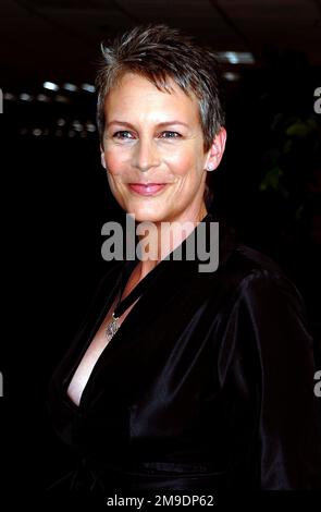 Jamie Lee Curtis at the 2003 Women in Film Crystal Awards Stock Photo ...