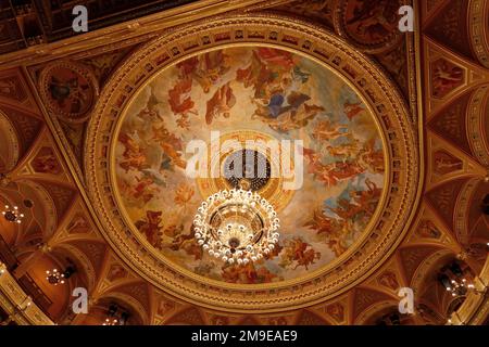 Opera, theatre room, ceiling, chandelier, interior view, VI. Budapest ...