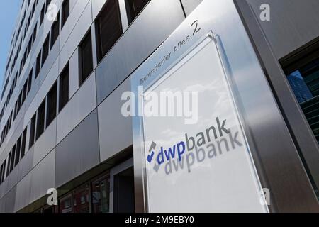 Deutsche Wertpapier Service Bank AG, dwp Bank, Logo on the building ...