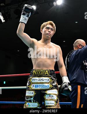 Tokyo, Japan. 14th Jan, 2023. Challenger Jin Sasaki (L) of Japan and ...