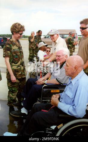Members of the 116th Bomb Wing, Robins Air Force Base, Georgia ...