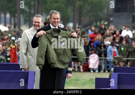 President George W. Bush visited the 3d Infantry Division (mechanized ...