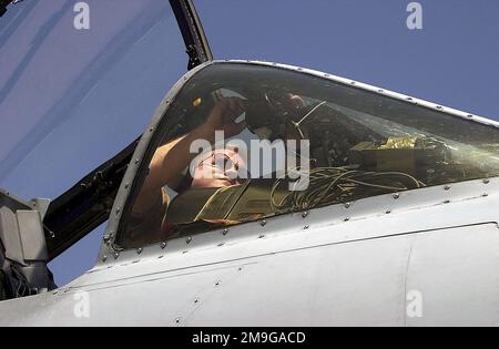 Participating in EXERCISE DESERT RESCUE IX, 1ST Combat Camera ...