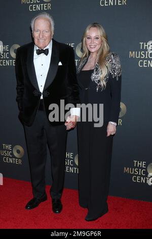 LOS ANGELES - JAN 14: Jerry Moss, Tina Moss at Music Center Tribute to ...