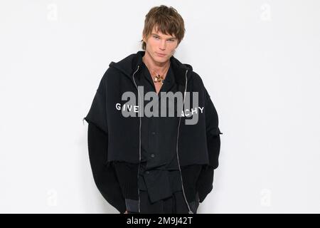 Jordan Barrett attends the Givenchy Menswear Fall-Winter 2023-2024 show ...