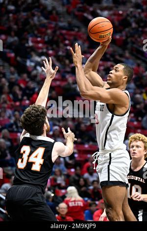 San Diego State forward Jaedon LeDee (13) grabs a rebound in front of ...
