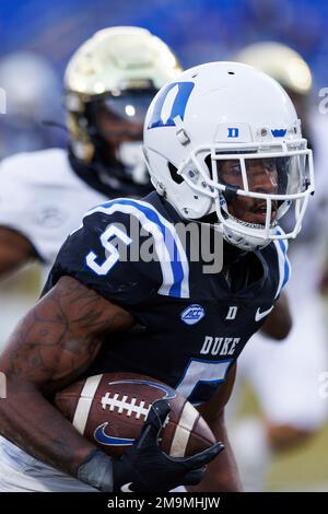 Duke's Jalon Calhoun (5) carries the ball during an NCAA college ...