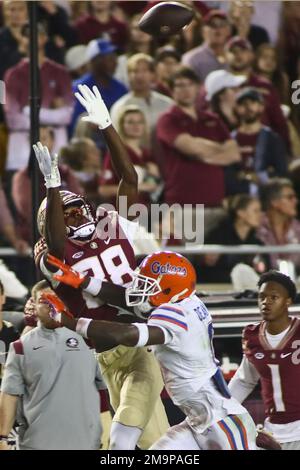 Florida State wide receiver Kentron Poitier (88) runs before the first ...