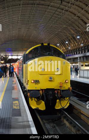 Class 37 37418 at Paddington Station London Branch Line Society Stock ...