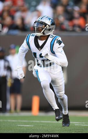 Carolina Panthers wide receiver Shi Smith (12) plays against the New ...