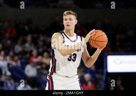 Gonzaga forward Ben Gregg controls the ball during the first half of an ...