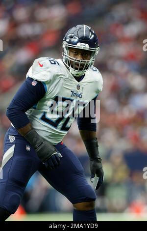 Tennessee Titans defensive lineman Denico Autry runs across the field ...