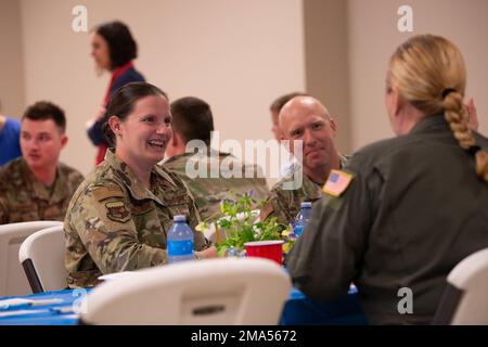 Master Sgt. Jennifer Dewispelaere and 2d Lt. Rusty Renn, 107 Attack ...